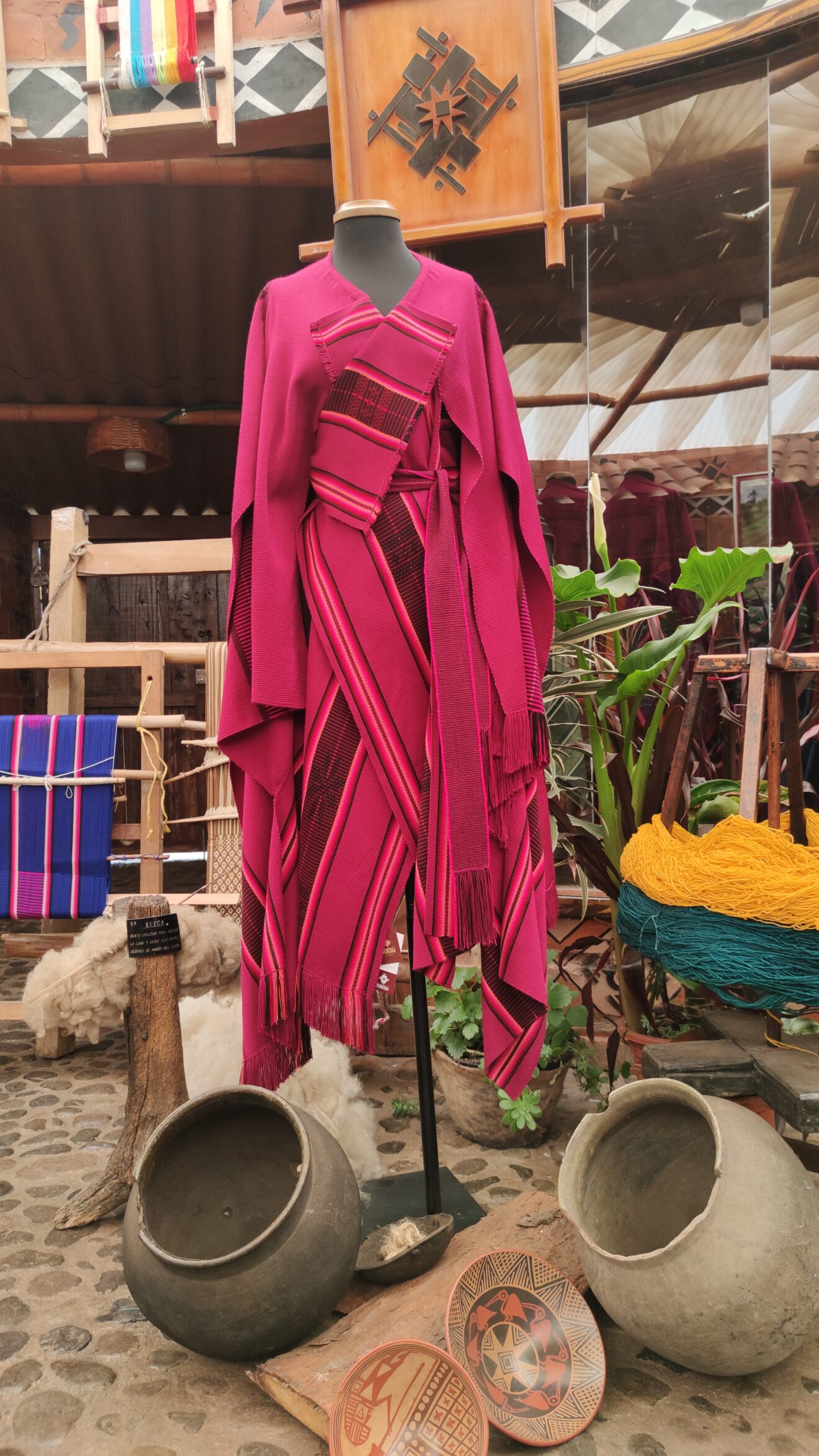 Maxi Capa Pachamama el Vuelo del Colibrí – Hajsú
